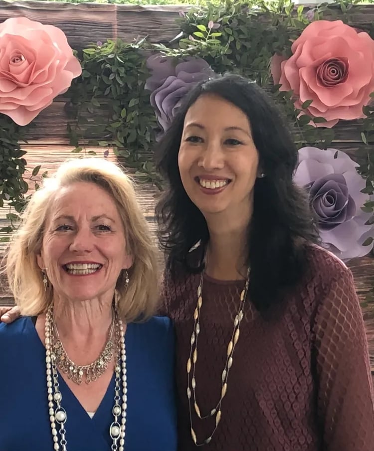 Please! Put Down That Phone! – Bill and Pam Farrel’s Love-Wise